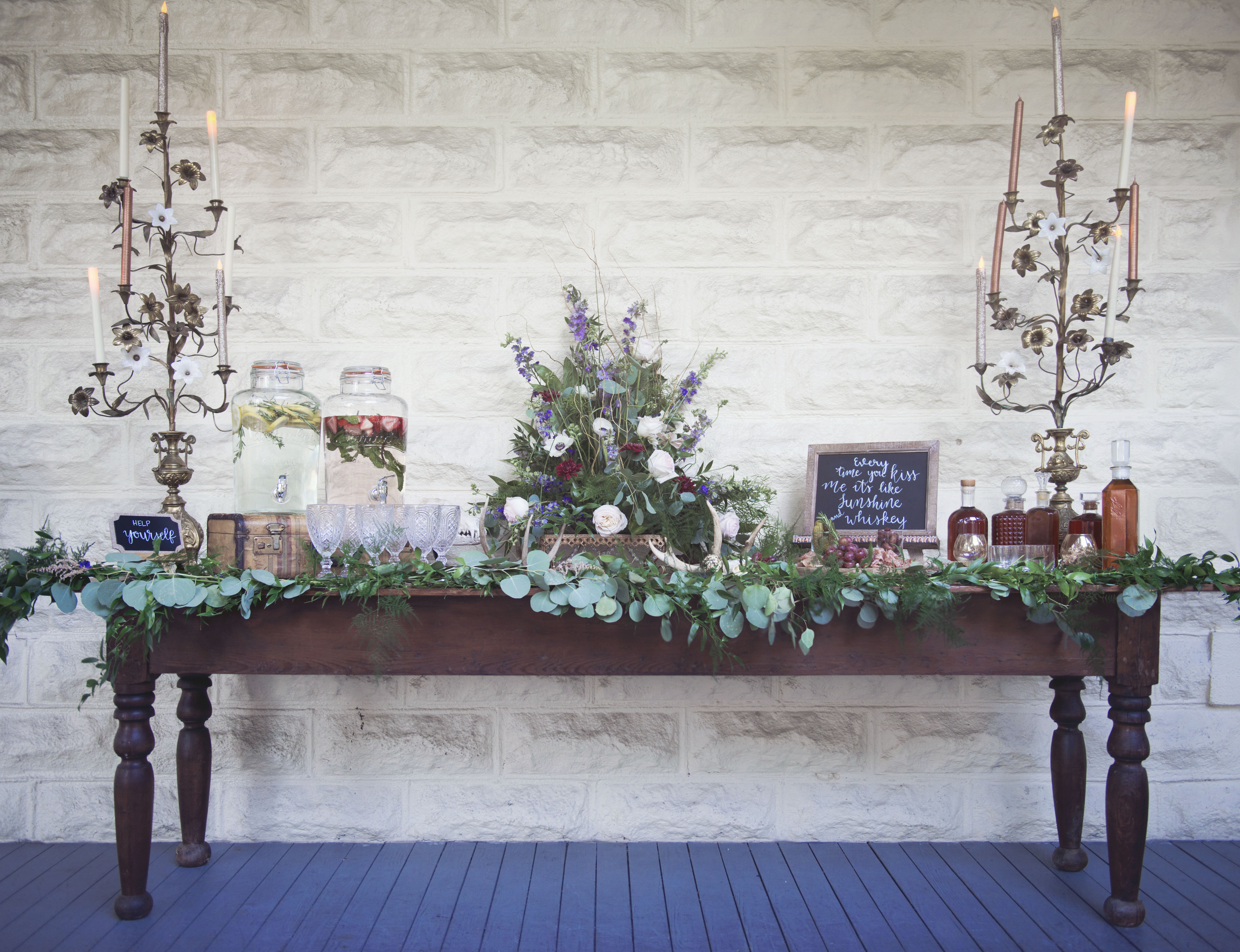 An Organically Beautiful Rustic Chic Inspired Wedding | Simply Sianne
